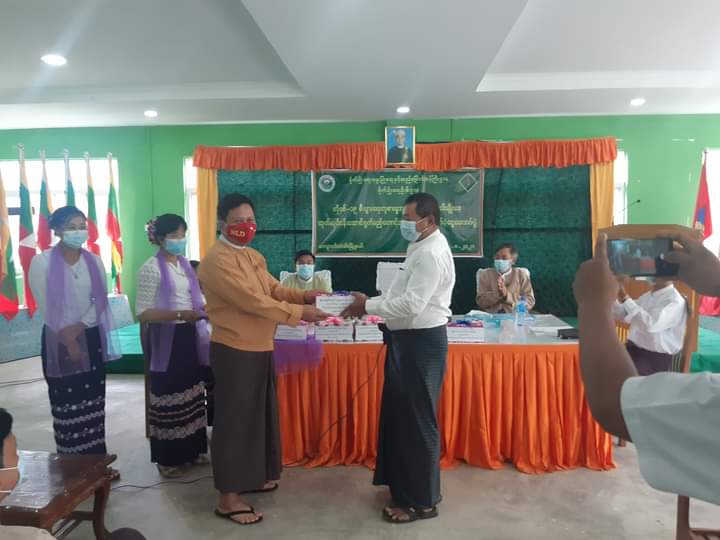 ကျောက်တံခါးမြို့နယ်တွင် ကိုဗစ် ၁၉ စီးပွား ရေးကုစားမှုအစီအစဉ် Cerp အရ မိုးစပါးမျိုး စေ့ထုတ် တောင