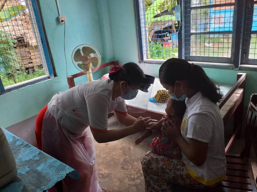 ဘီးလင်းမြို့နယ်၌ အသက် ၂ နှစ်‌အောက် ကလေးငယ်များအား ပုံမှန်ကာကွယ်ဆေးထိုးန
