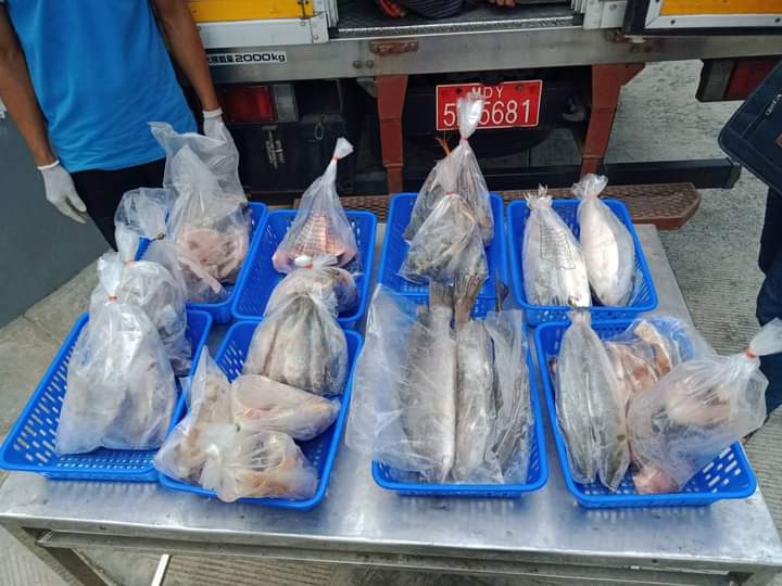 အလုံမြို့နယ်တွင် ကိုဗစ် ၁၉ ကာလအတွင်း ပြည်သူများ စျေးနှုန်းချိုသာစွာဖြင့် ဝယ်ယူနိုင် ရေးအတွက် စား