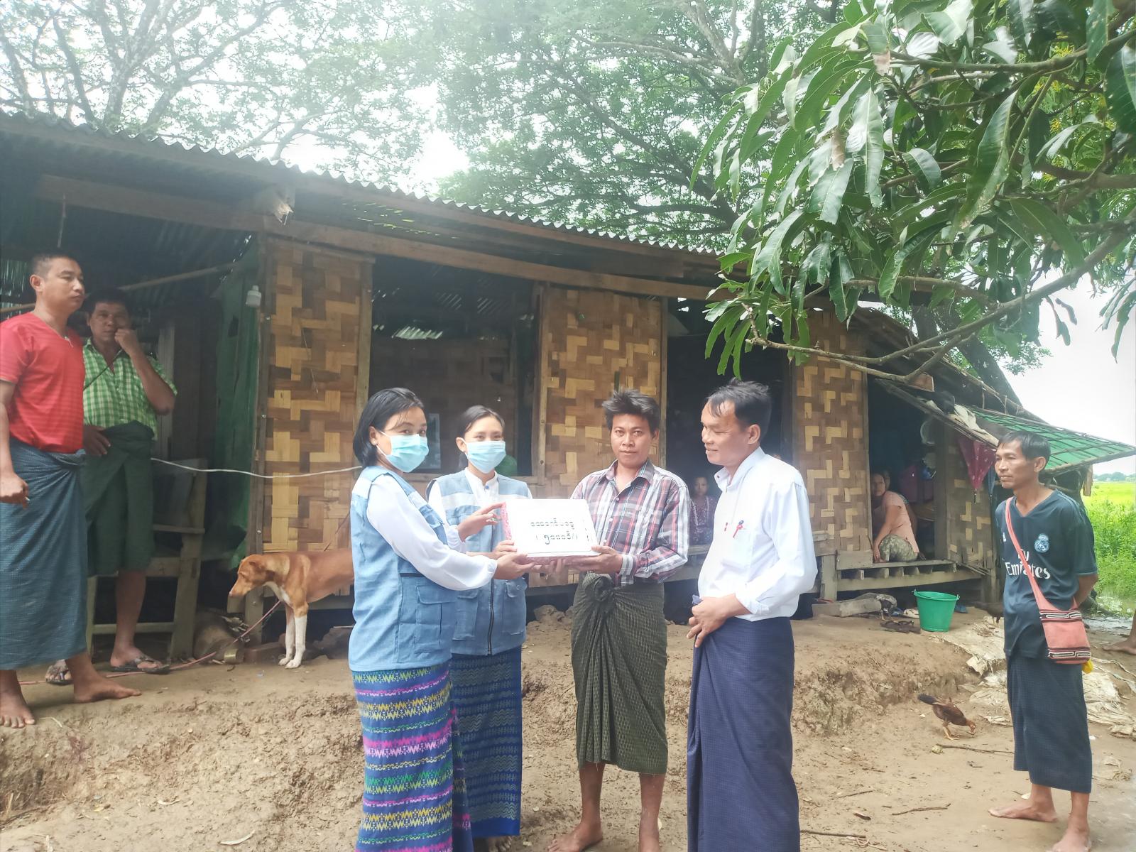 ကဝမြို့နယ်တွင် လေပြင်းတိုက်ခတ်မှုကြောင့် နေအိမ်တစ်လုံး အမိုးလန်ပျက်စီးမ