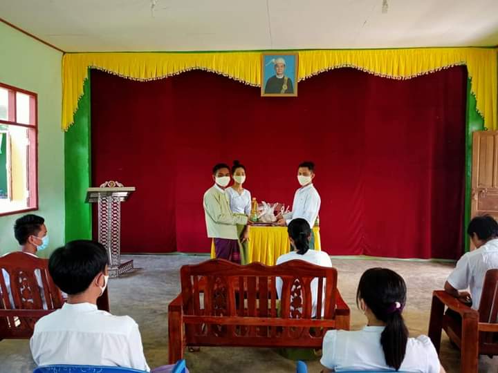 ရှမ်းရွာသစ်မြို့၌ ကိုဗစ် ၁၉ ကာလတွင် ဝန်ထမ်းများအား အခြေခံစားသောက်ကုန်မ