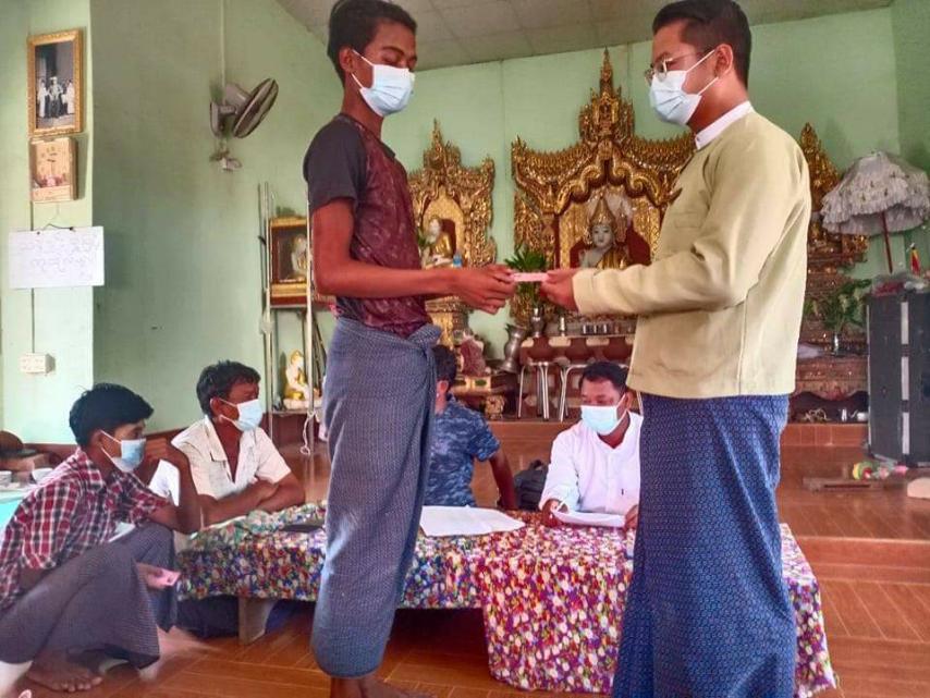ကျောက်ဆည်မြို့နယ် အရှေ့ငယ်တိုးကျေးရွာ ပြည်သူ ၁၀၄ ဦးအား နိုင်ငံသားစိစစ