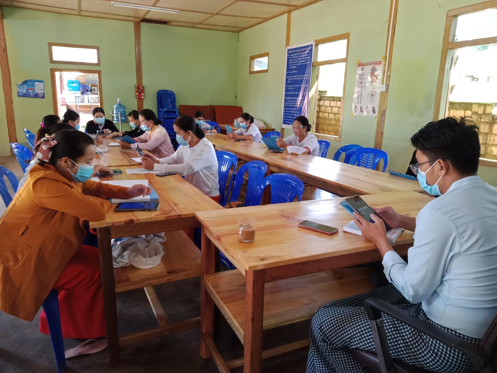 ကျေးသီးမြို့နယ်တွင် ကျန်းမာရေးဝန်ထမ်းများအား မြို့နယ်အဆင့် Mobile