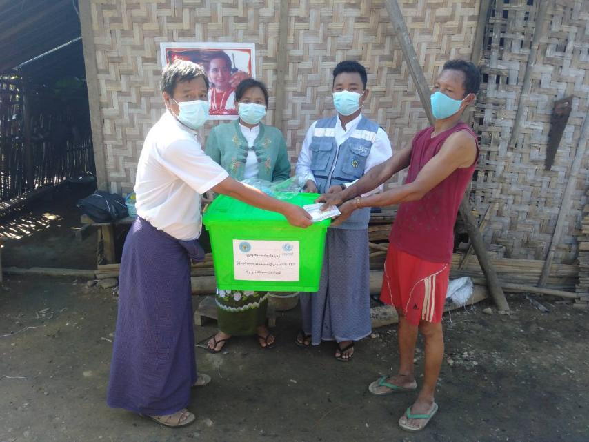 ခန္တီးမြို့နယ်၊ ဆင်သေကျေးရွာရှိ မီးဘေးသင့် အိမ်ထောင်စု ၂ စုအား အိမ်ဆောက