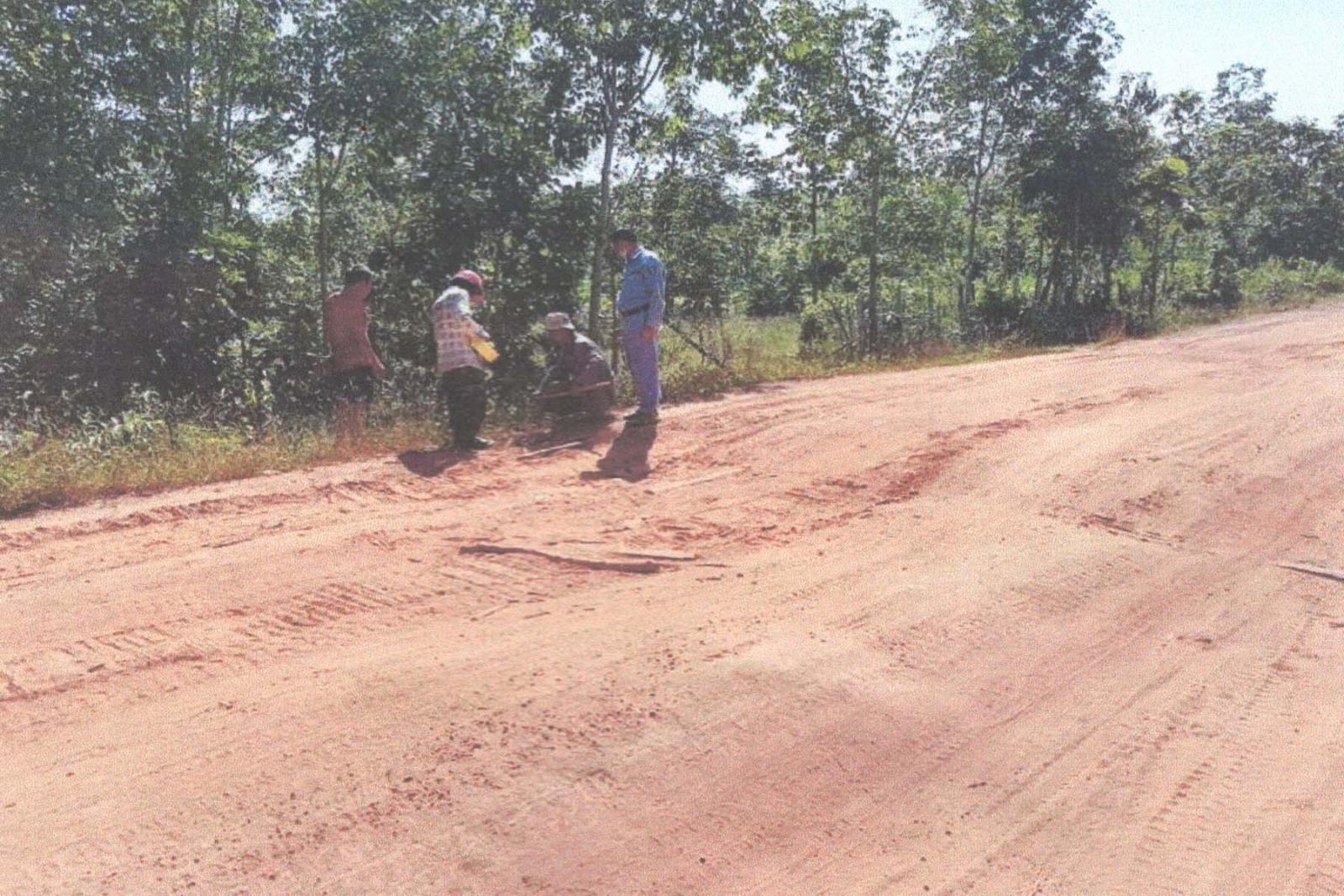 ကော့ကရိတ်မြို့နယ် သမိန်ဒွတ် ခရင်း ကျောက်ခင်းလမ်းနှင့် Box Culvert ၃