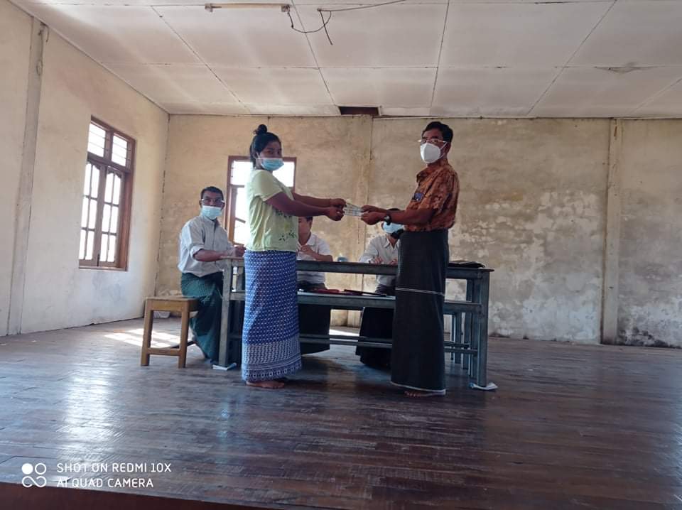 လမိုင်းမြို့တွင် ကိုဗစ် ၁၉ ကာလအတွင်း ပုံမှန်ဝင်ငွေမရှိသော အခြေခံလူတန