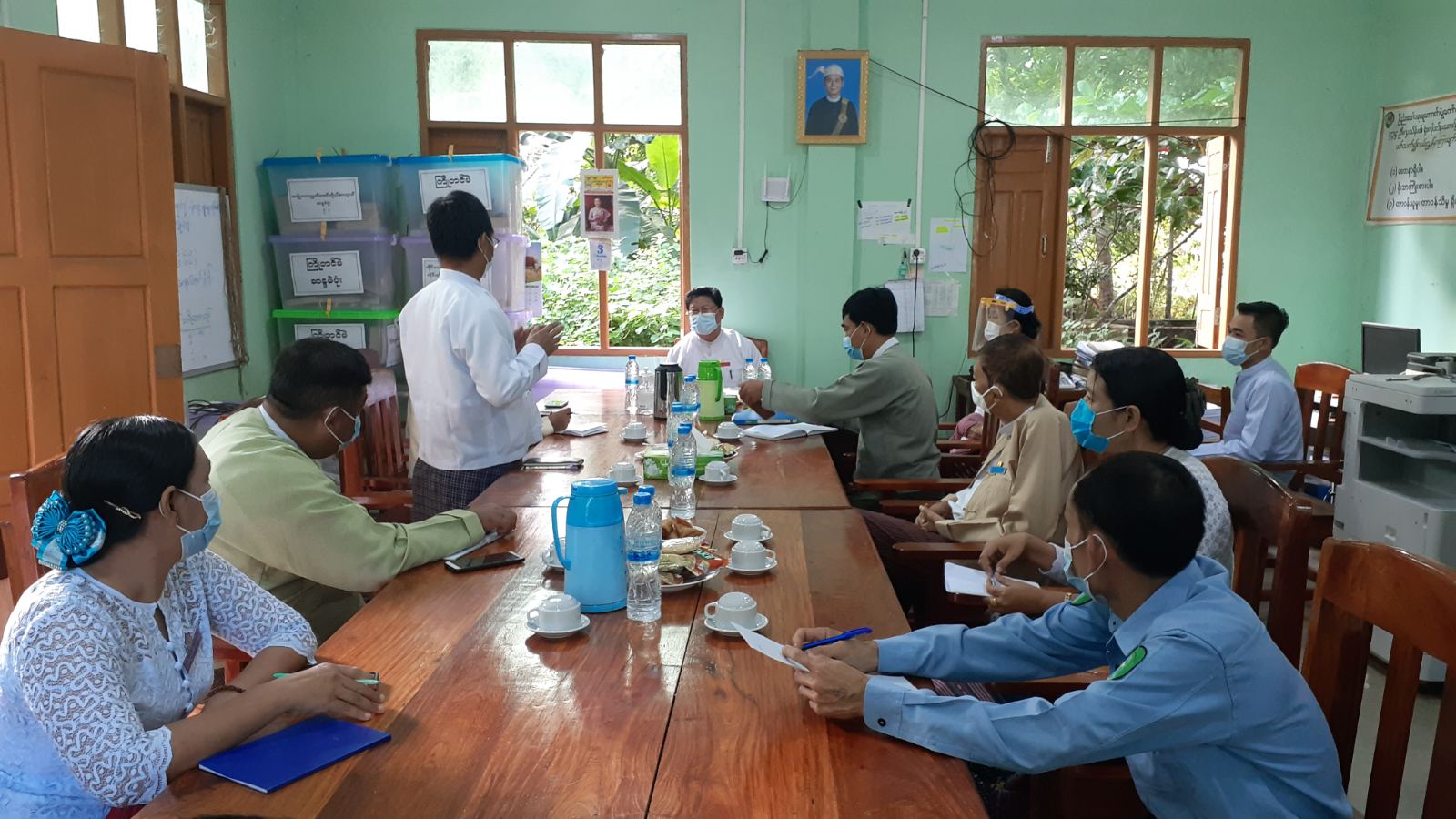 ပြည်ထောင်စုရွေးကောက်ပွဲကော်မရှင်အဖွဲ့ဝင် ဦးစောဒယ်နီရယ်ကြည်နှင့်အဖွဲ့ဝင