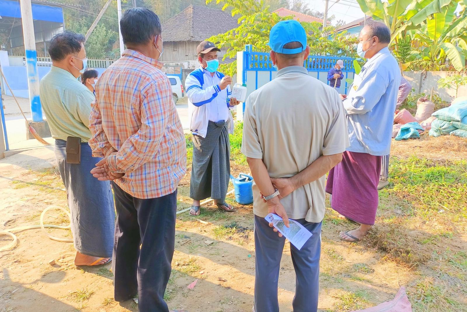 မိုင်းယောင်းမြို့နယ်တွင် သဘာဝမြေဩဇာပြုလုပ်သုံးစွဲနည်း လက်တွေ့ပြသခြင်း