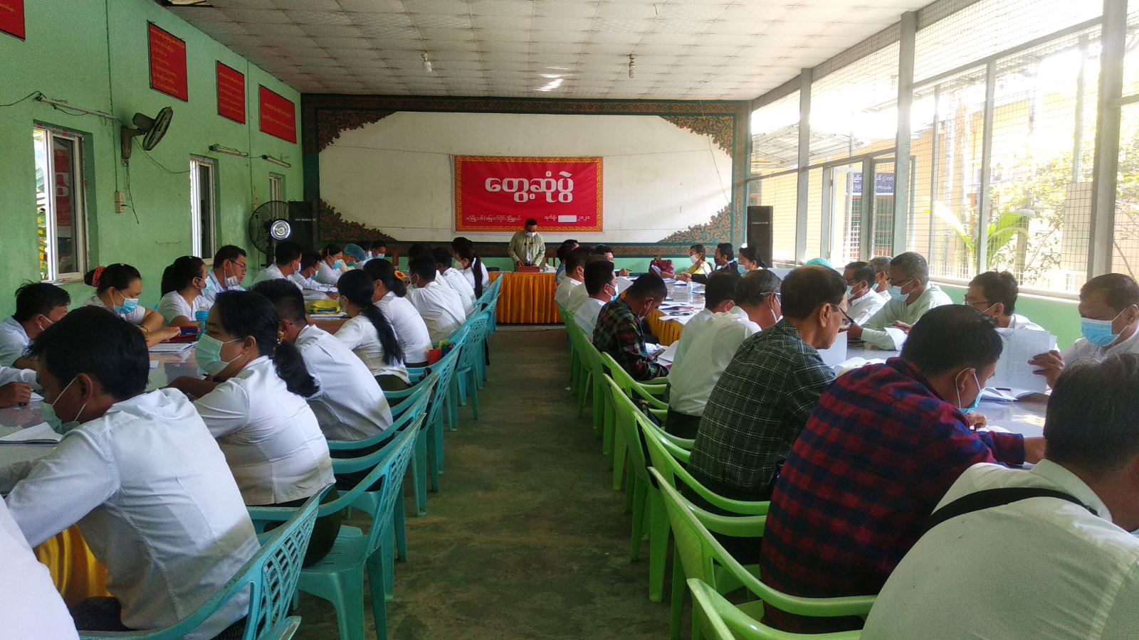 ဒဂုံမြို့သစ် မြောက်ပိုင်း မြို့နယ်တွင် ရပ်ကွက် ကျေးရွာအုပ်စု အုပ်ချုပ