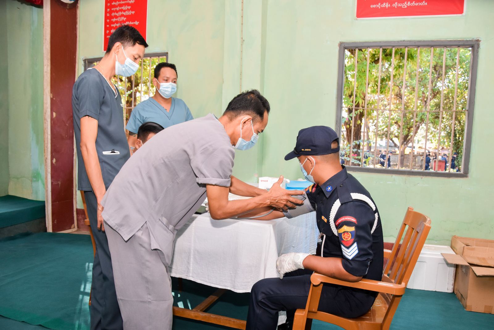 ပုသိမ်၌ ၇၅ နှစ်မြောက် စိန်ရတုအထိမ်းအမှတ် မြန်မာနိုင်ငံမီးသတ်တပ်ဖ