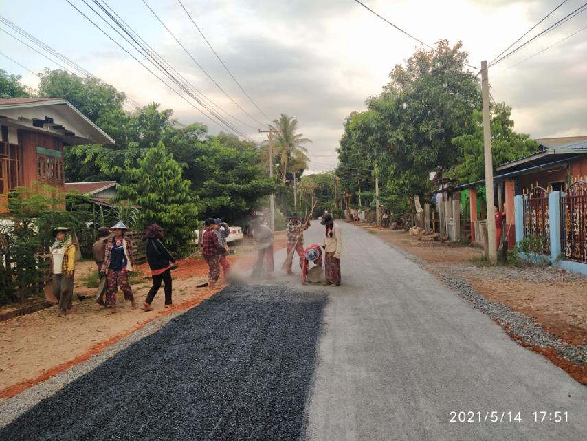 ကော့ကရိတ်မြို့ အမှတ် ၂ ရပ်ကွက် ဘုရင့်နောင်လမ်း ကတ္တရာထပ်ပိုးလွှာခင်းခ