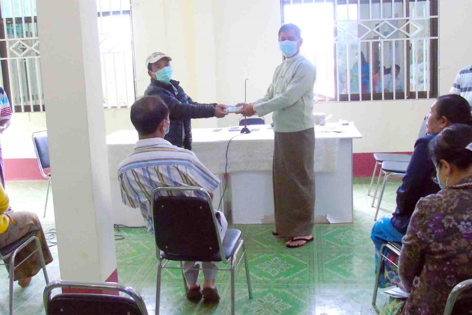 ကွတ်ခိုင်မြို့နယ်အတွင်းရှိ အသက် ၈၅ နှစ်အထက်သက်ကြီးဘိုးဘွားများအား ထောက