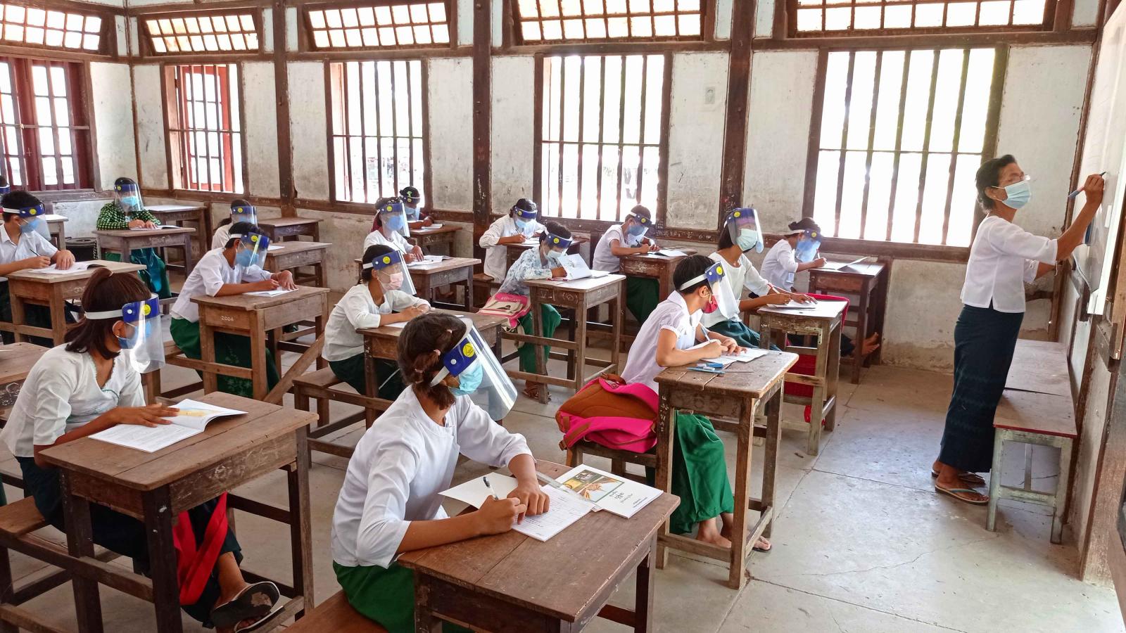 သာစည်မြို့နယ်တွင် အခြေခံပညာကျောင်းများ စတင်ဖွင့်လှစ်သင်ကြား