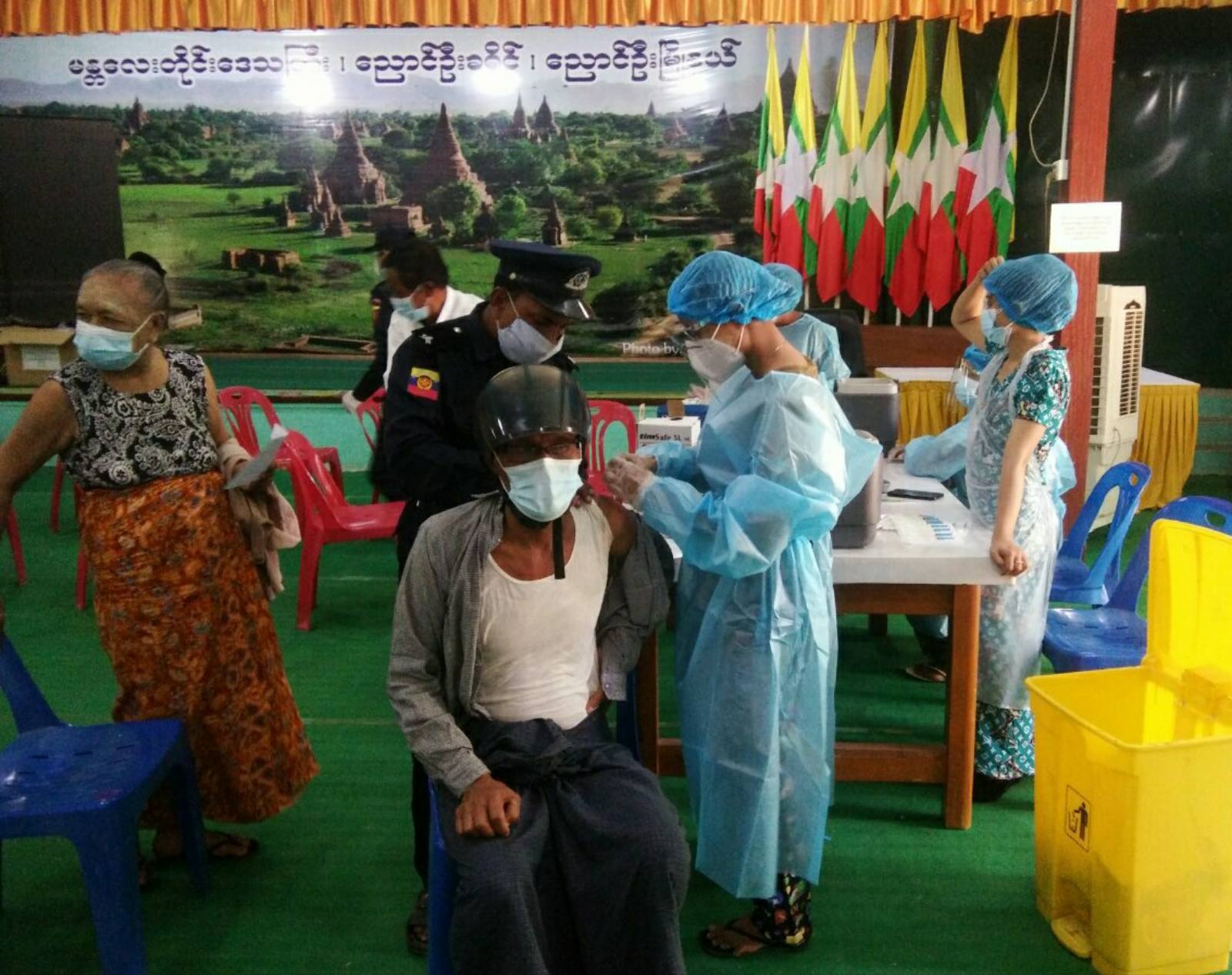 ညောင်ဦးမြို့နယ်၌ ကိုဗစ် ၁၉ ရောဂါကာကွယ်ဆေး ထိုးနှံပေး Information And