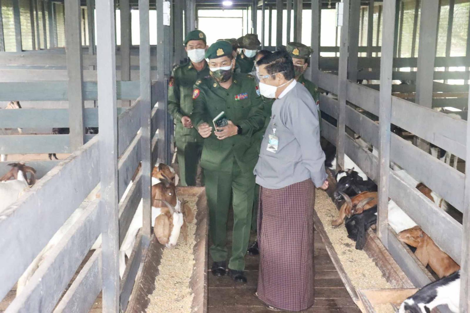 တနင်္သာရီတိုင်းဒေသကြီးအစိုးရအဖွဲ့ဝန်ကြီးချုပ် ဦးမြတ်ကို ကမ်းရိုးတန်းဒေသ