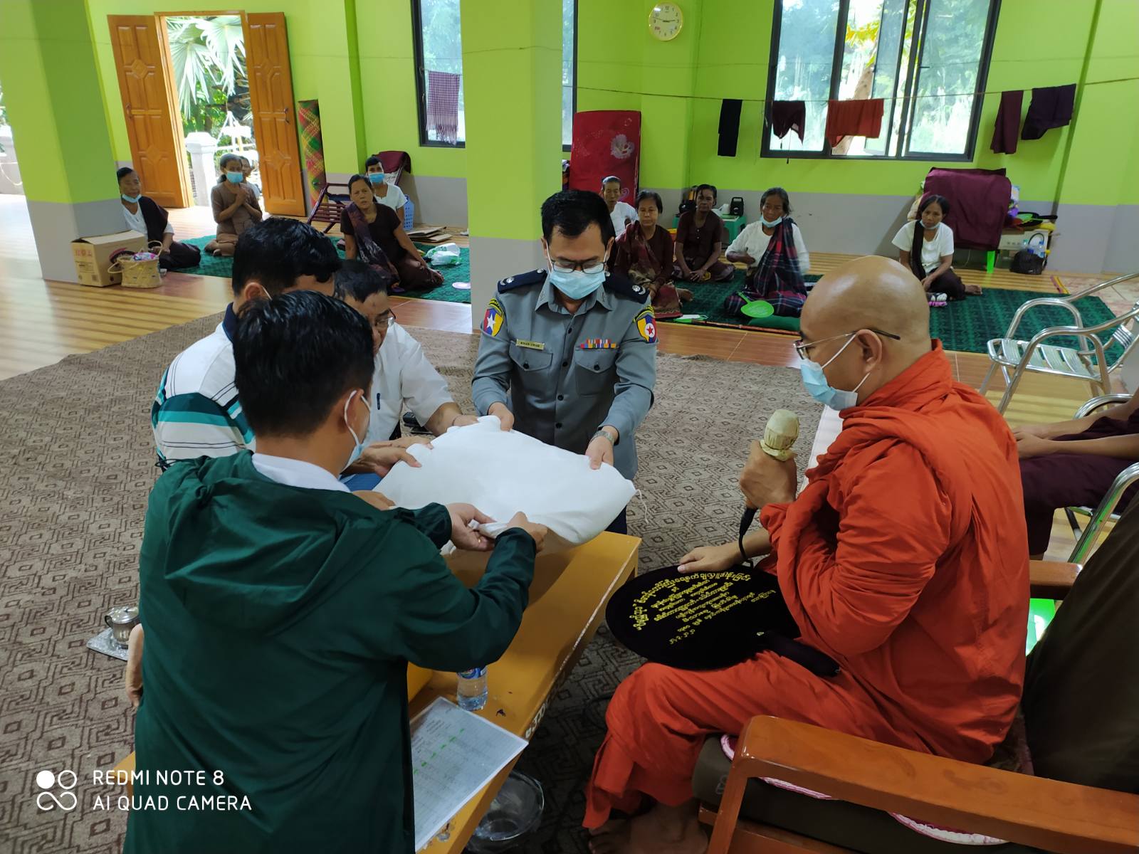 ဒဂုံမြို့သစ် ဆိပ်ကမ်း မြို့နယ်အတွင်းရှိ ဘုန်းတော်ကြီးကျောင်းနှင့် သီလရ
