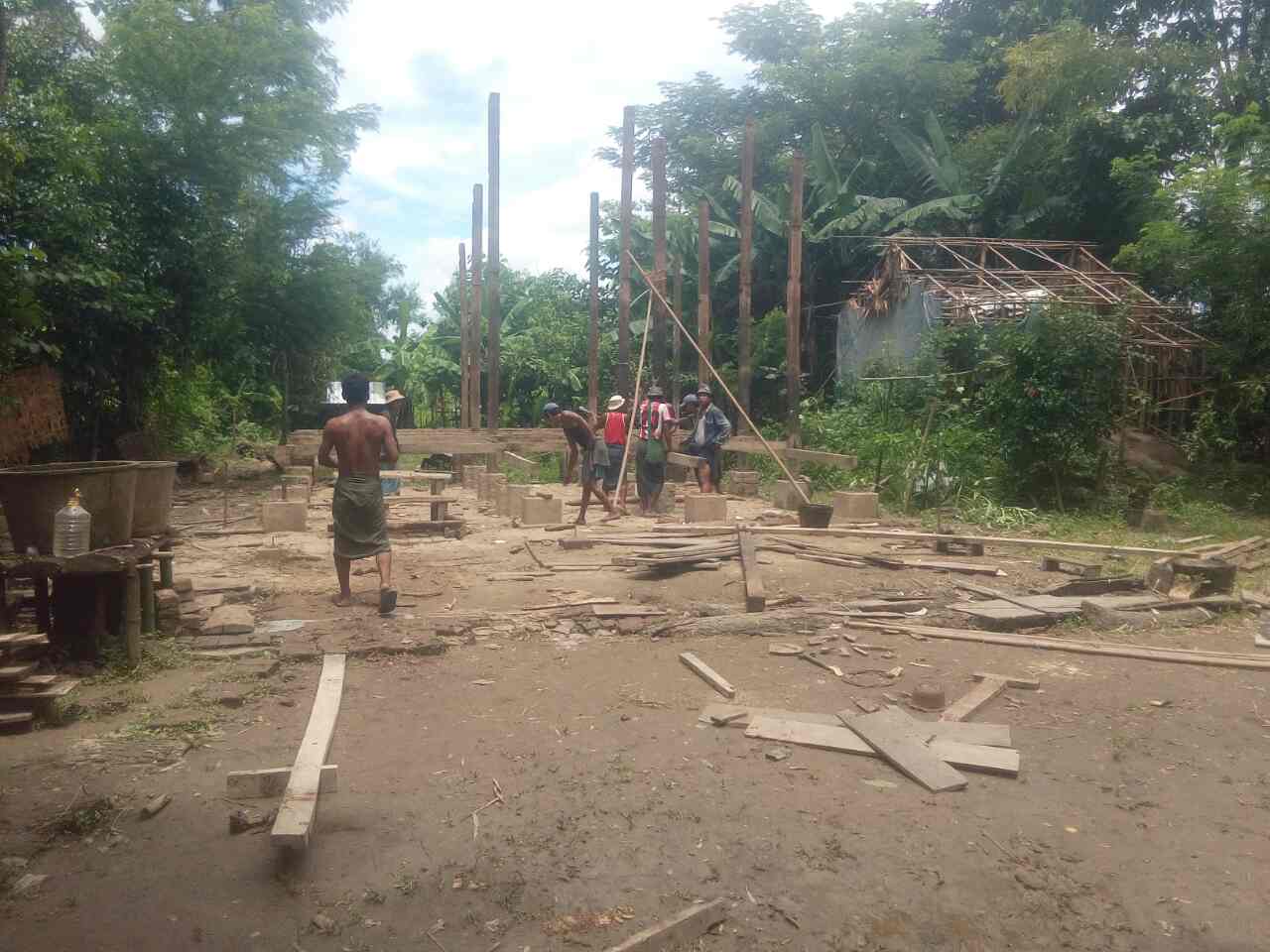 ဟင်္သာတမြို့နယ်တွင် ငဝန်မြစ်ရေတိုက်စားမူကြောင့် ကမ်းပါးပြိုကျမူဖြစ်ပေ