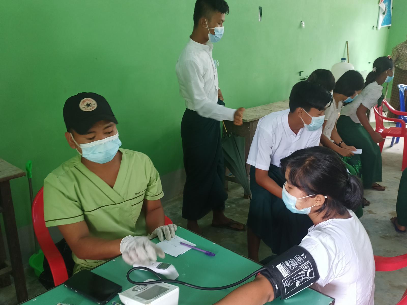 ဘူးသီးတောင်မြို့နယ်အတွင်းရှိ အသက် ၁၂ နှစ်နှင့်အထက် အခြေခံပညာကျောင်းမ