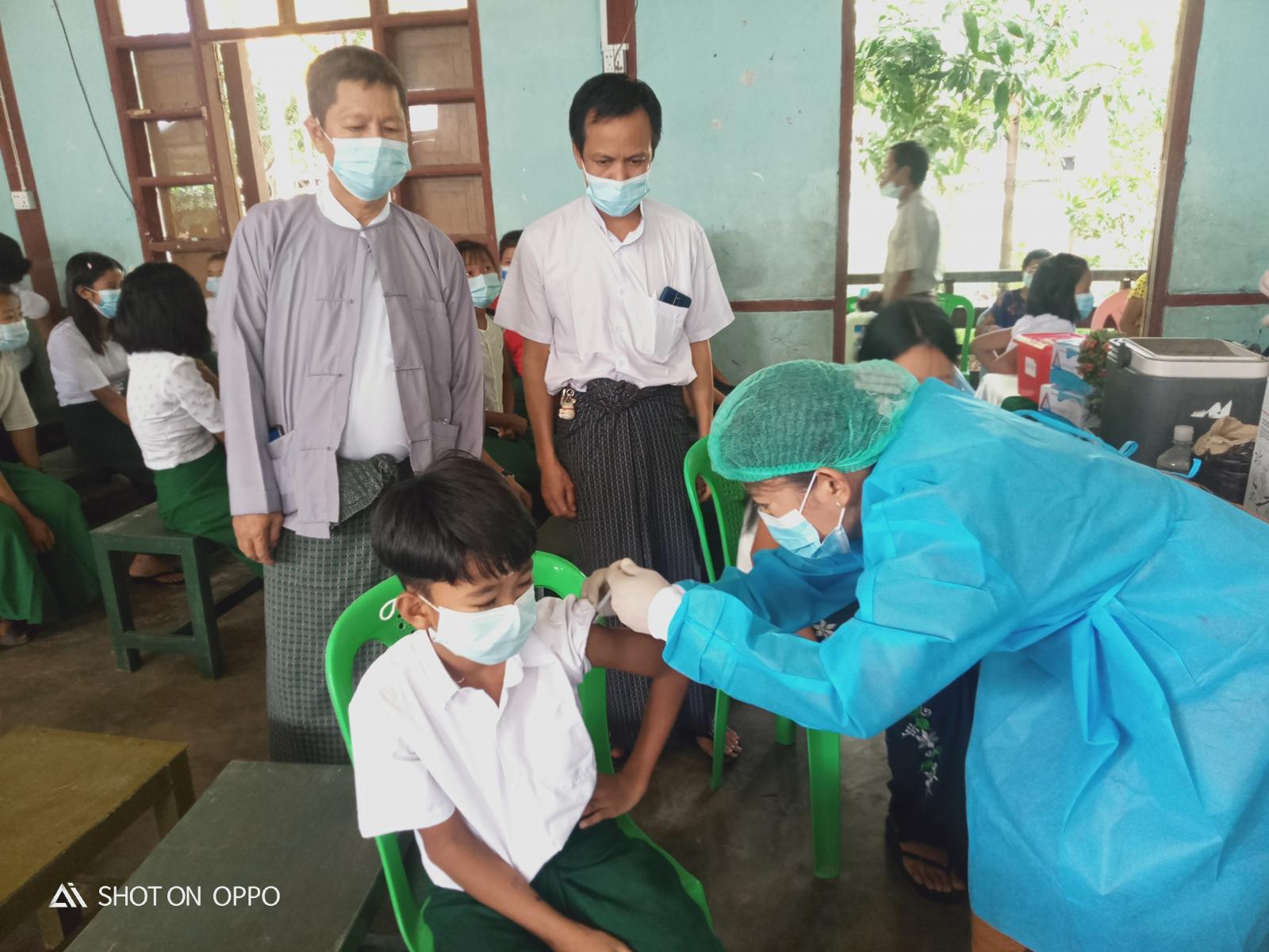 မြေပုံမြို့၊တောင်ပေါ်ရပ်ကွက်ရှိ အသက် ၅၅ နှစ် နှင့်အထက် ဘင်္ဂါလီလူမျိုးမ