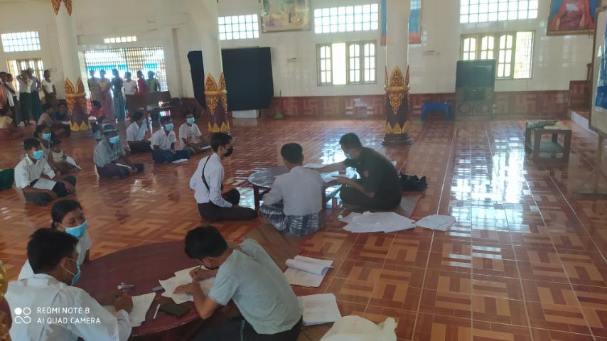 ဘိုကလေးမြို့နယ်၊ စက်ဆန်းကျေးရွာအုပ်စုတွင် နိုင်ငံသားစိစစ်ရေးကဒ်များ ပန