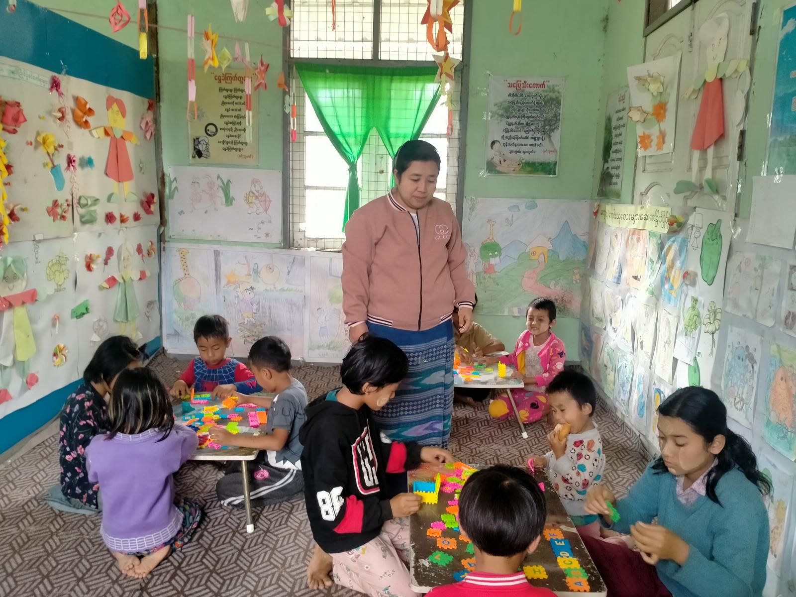 သံတောင်ကြီးမြို့နယ်၊ပြည်သူ့စာကြည့်တိုက်တွင် စာဖတ်ရှိန်မြှင့်တင်ရေးအတွက