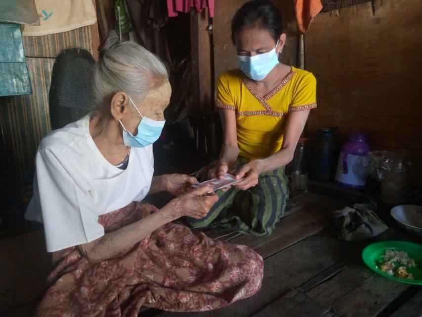 လှိုင်သာယာ အနောက်ပိုင်း မြို့နယ်၊ အမှတ် ၁၉ ရပ်ကွက်အတွင်းရှိ အသက် ၈၅ နှစ