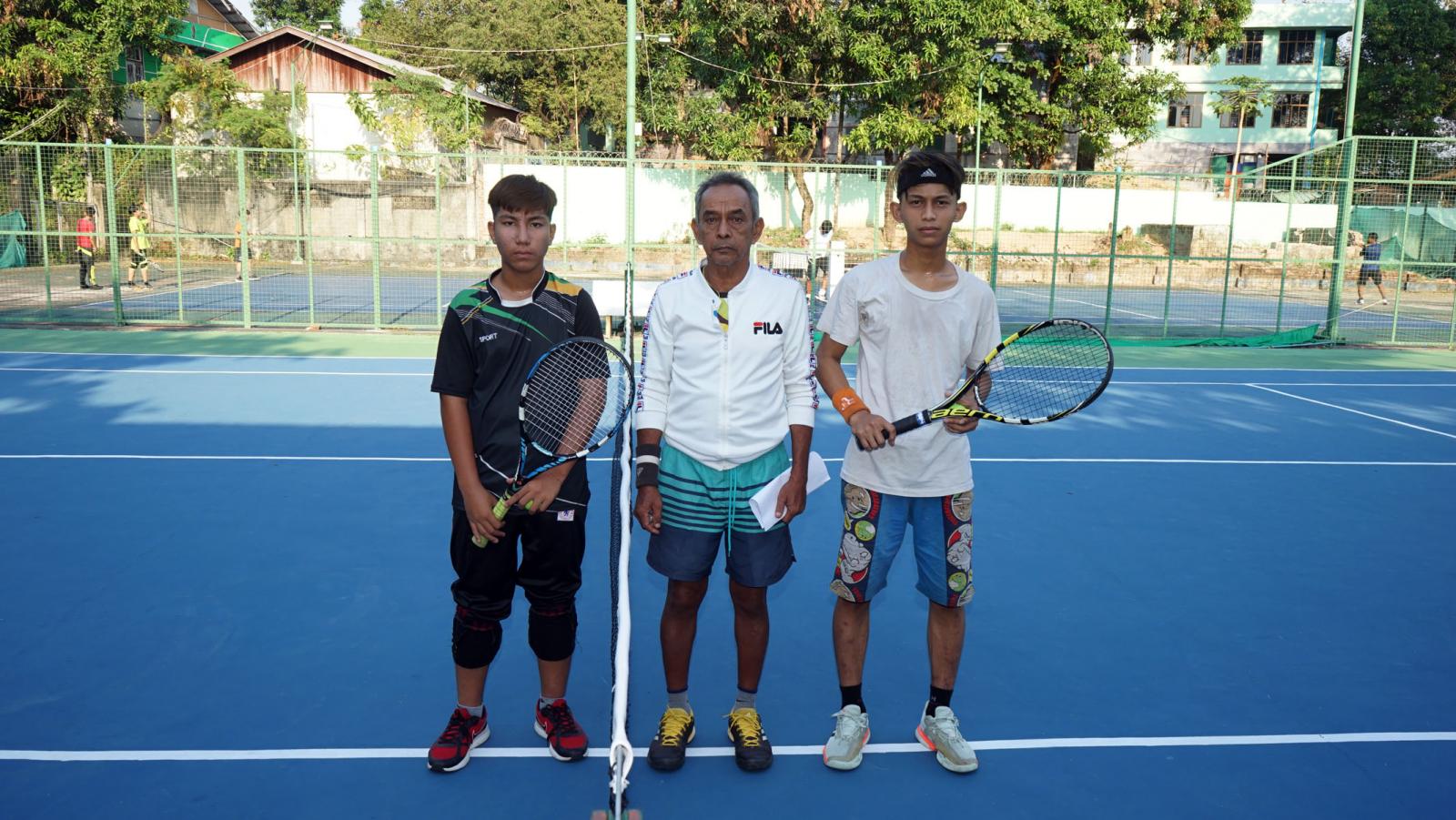 စိန်ရတု ပြည်ထောင်စုနေ့အထိမ်းအမှတ် အသက် ၂၅ နှစ်အောက် လူသစ်တန်း တင်းနစ်ပြိုင်ပွဲ ကျင်းပ