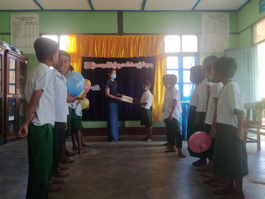 ကရသူရိမြို့၊ လူထုအခြေပြုဗဟိုဌာန Community Centre ခန်းမ၌ ၇၅ နှစ်မြောက