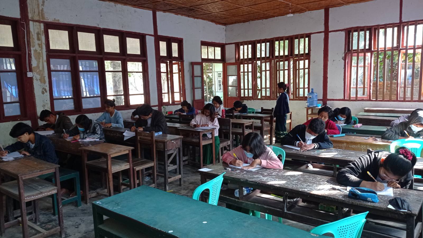 ၇၅ နှစ်မြောက် စိန်ရတုပြည်ထောင်စုနေ့ အထိမ်းအမှတ် အခြေခံပညာ အထက်တန်းက