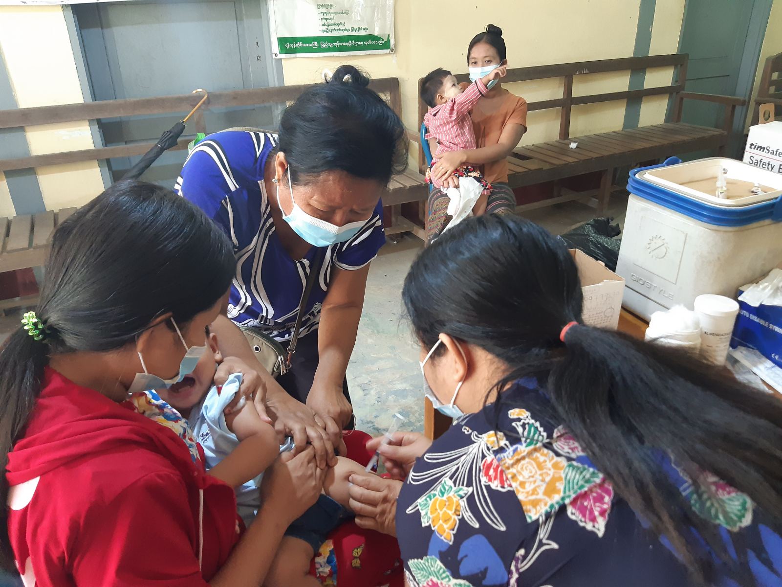 မွေးကင်းစမှ ၁ နှစ်ခွဲအထိ ကလေးငယ်များ ပုံမှန်ကာကွယ်ဆေး အပတ်စဉ်ထိုးနှံ