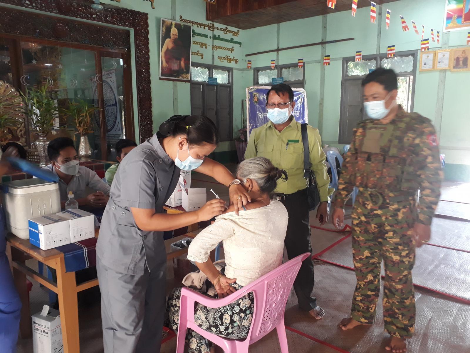 မုံရွာမြို့နယ် ကိုဗစ် ၁၉ ရောဂါ ကာကွယ်ထိန်းချုပ်ကုသရေးနှင့် အရေးပေါ်တုံ့ပြန်ရေးကော်မတီဥက္ကဋ္ဌ