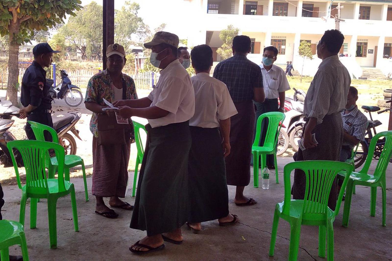 အောင်လံမြို့နယ်၌ ၇၇ နှစ်မြောက် တပ်မတော်နေ့ အထိမ်းအမှတ် သတင်းစကား လက်ကမ