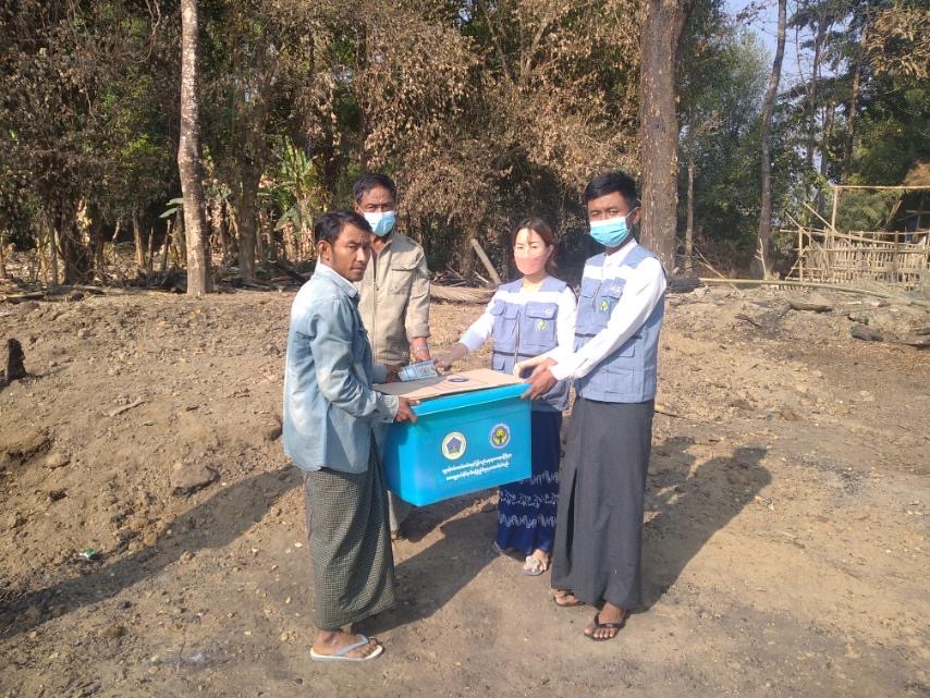 အင်္ဂပူမြို့နယ် တကယ်သူလေးကျေးရွာမှ မီးဘေးသင့်အိမ်ထောင်စုများ အိမ်ဆောက