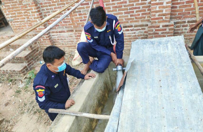 စဉ့်ကူနယ်မြေမီးသတ်စခန်းမှ သောက်သုံးရေလိုအပ်နေသည့် မုန်တိုင်ကျေးရွာဘုန