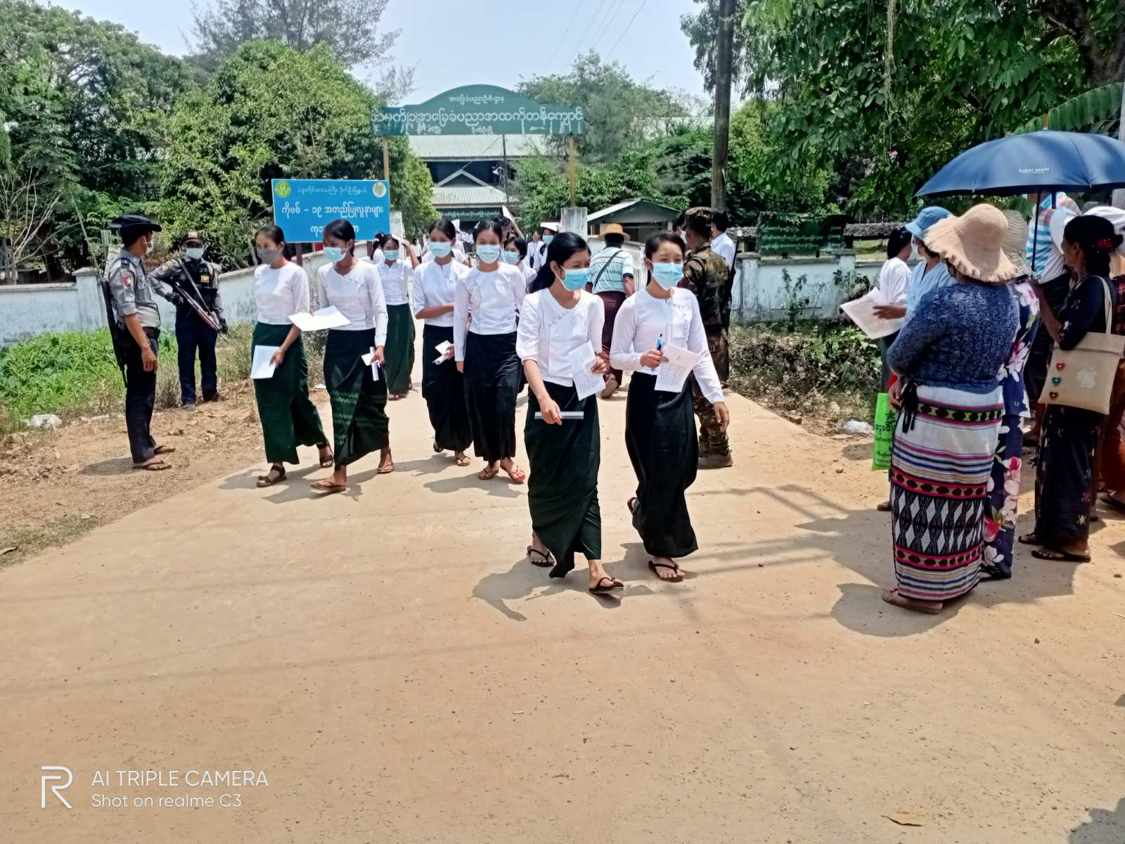 ဒိုက်ဦးမြို့တွင် ၂၀၂၂ ခုနှစ် တက္ကသိုလ်ဝင်စာမေးပွဲ သမိုင်းဘာသာရပ်စာမေးပ