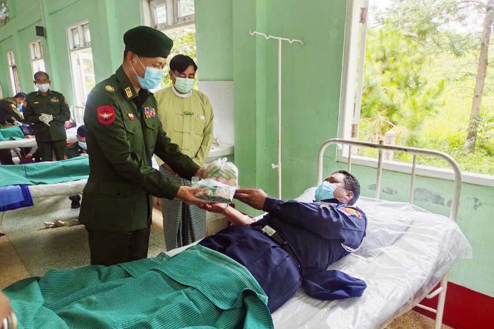 ပြင်ဦးလွင်မြို့တွင် ၇၆ နှစ်မြောက် မြန်မာနိုင်ငံမီးသတ်တပ်ဖွဲ့နေ့အား