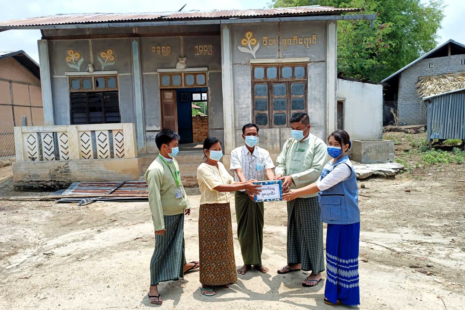 မလှိုင်မြို့နယ်တွင် လေပြင်းတိုက်ခတ်မှုကြောင့် လူနေအိမ် သွပ်မိုးလန်၊ မ