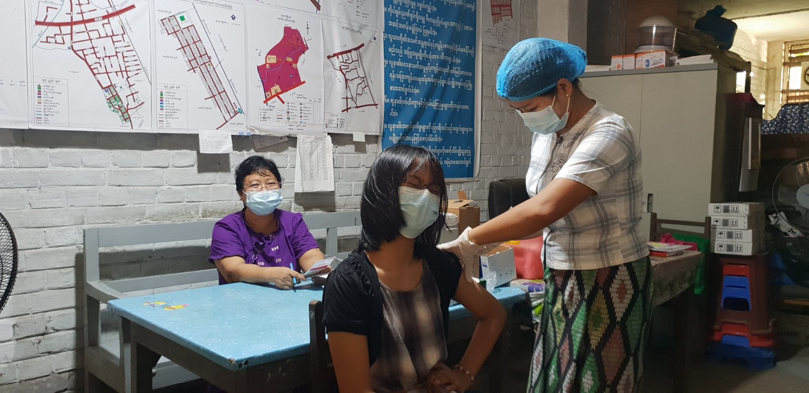 ရန်ကင်းမြို့နယ်၌ အသက် ၉ နှစ်မှ ၁၀ နှစ်ကြား အမျိုးသမီးငယ်လေးများအား သားအိမ်ခေါင်းရောဂါ ကာကွယ်ဆေး