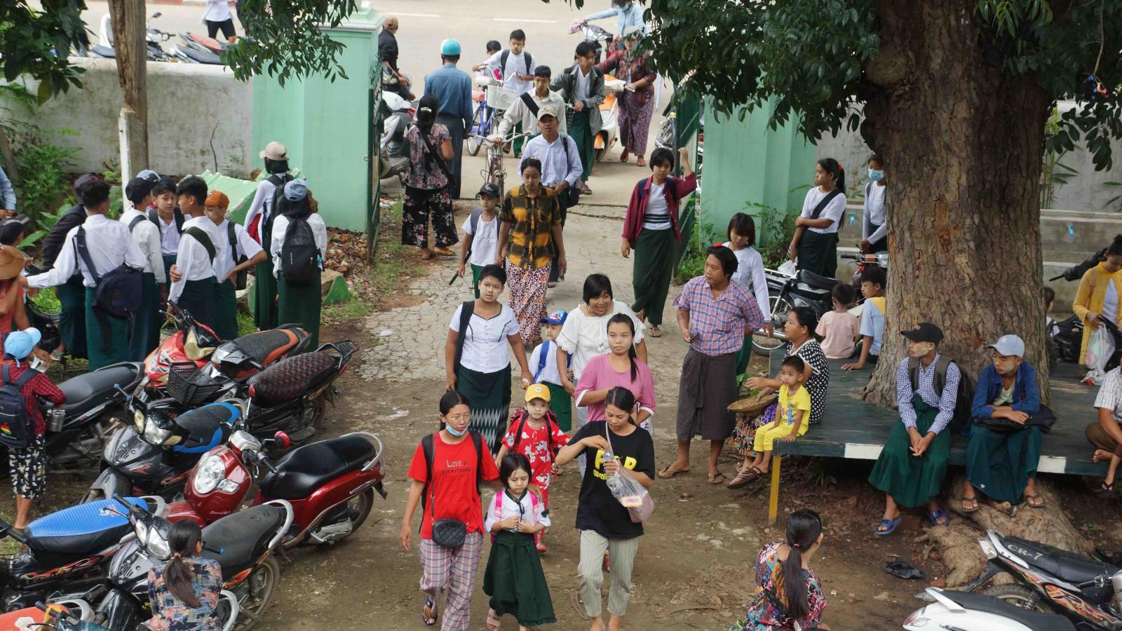 ကသာမြို့တွင် ၂၀၂၂ ၂၀၂၃ ပညာသင်နှစ်အတွက် အခြေခံပညာကျောင်းများ စတင်ဖွင့်လ
