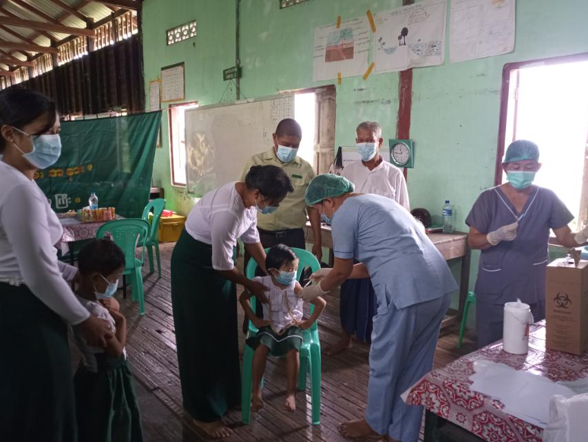 ဝါးခယ်မမြို့နယ် အခြေခံပညာကျောင်းများ၌ အသက် ၅ နှစ်မှ ၁၂ အတွင်း ကျောင