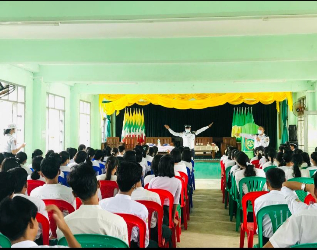 ဒဂုံမြို့သစ် ဆိပ်ကမ်း မြို့နယ်တွင် ကျောင်းတက် ဆင်းချိန်၌ ယာဉ်အန္တရာယ
