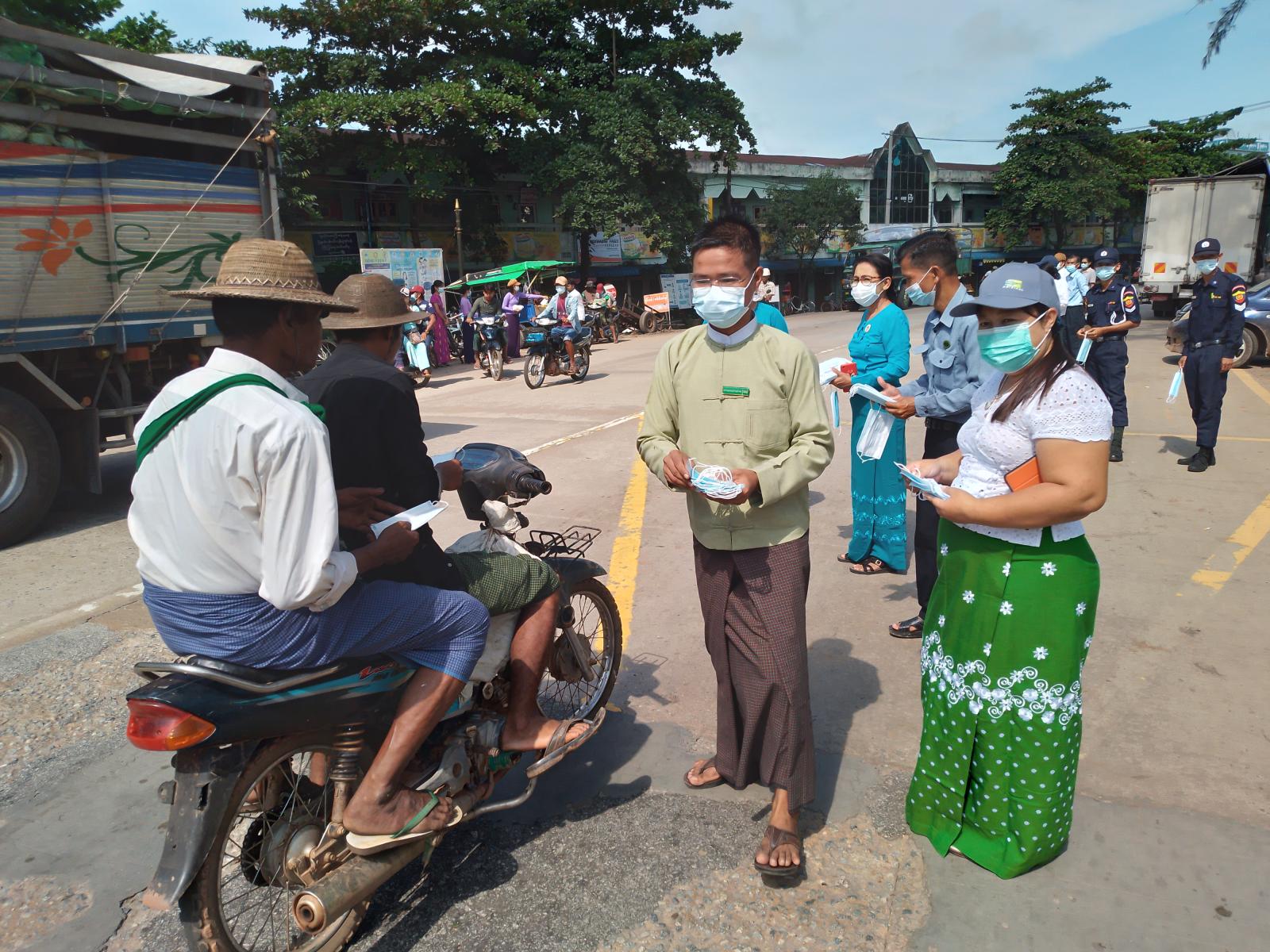 ညောင်လေးပင်မြို့နယ်တွင် ကိုဗစ် ၁၉ ရောဂါ ကာကွယ်ရေးအသိပညာပေး Mask