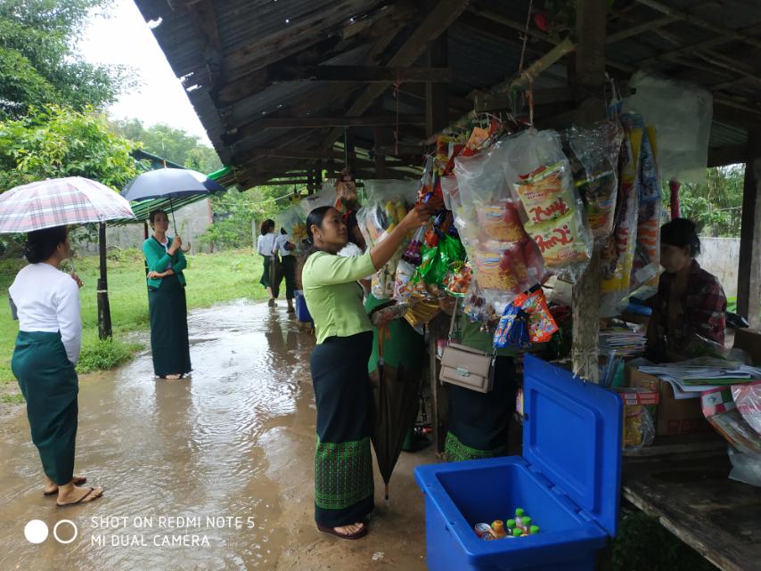 ချောင်းဆုံမြို့နယ် သက္ကော အ ထ က နှင့် ဝယ်ကျိုက် အ မ က ကျောင်းတွင် စားသုံးသူကာကွယ်ရေး