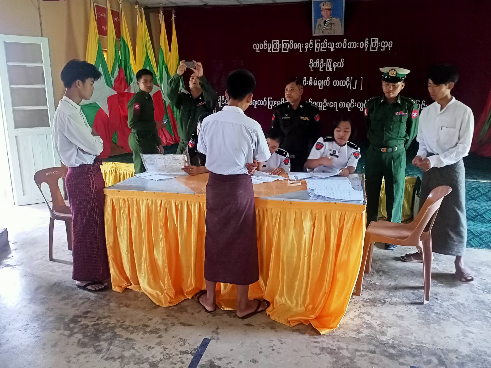 ဒိုက်ဦးမြို့နယ်တွင် ပန်းခင်းစီမံချက်အဆင့် ၂ ကွင်းဆင်းဆောင်ရွက