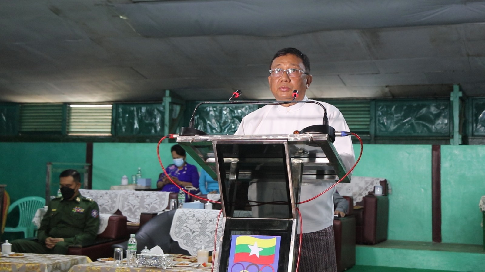 မွန်ပြည်နယ်၀န်ကြီးချုပ် ပြည်နယ် ၀န်ကြီးချုပ်ဖလား ၁၀ မြို့နယ် အသက် ၂၅ န