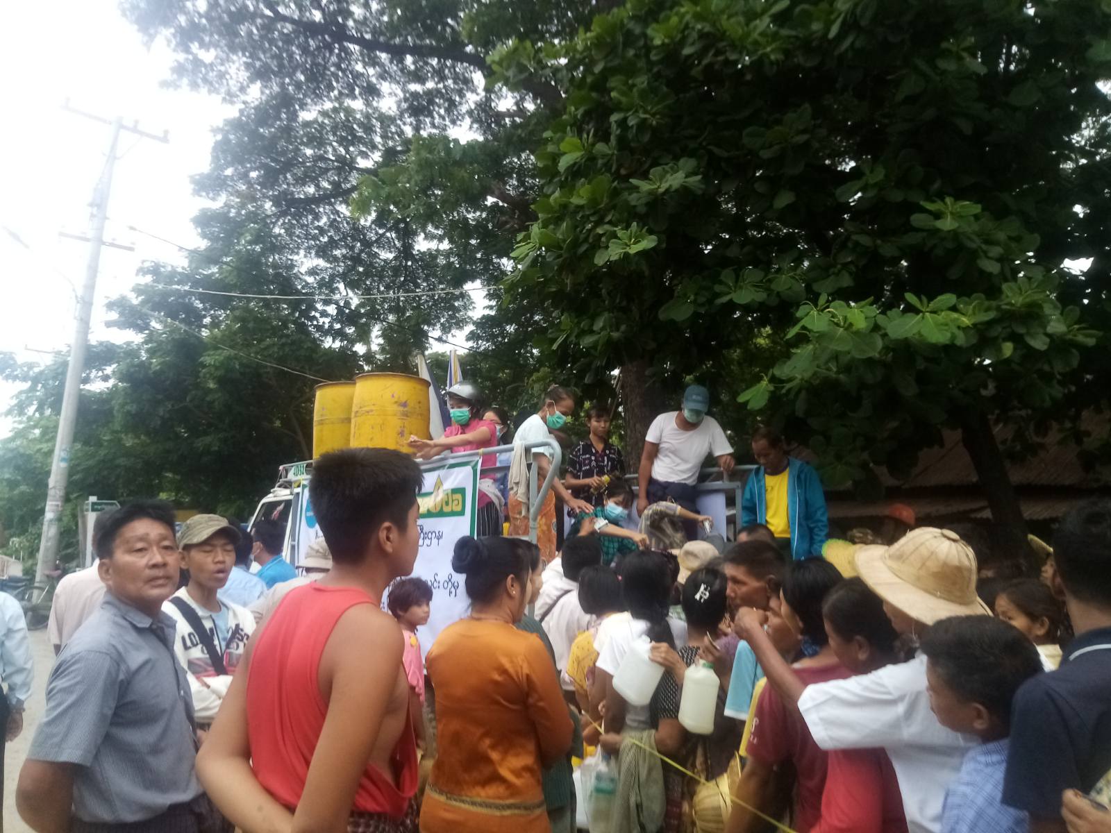 စဉ့်ကိုင်မြို့နယ်၌ စားအုန်းဆီတစ်ပိဿာ ၄၇၀၀ ကျပ်နှုန်းဖြင့် ဈေးနှုန်းသက