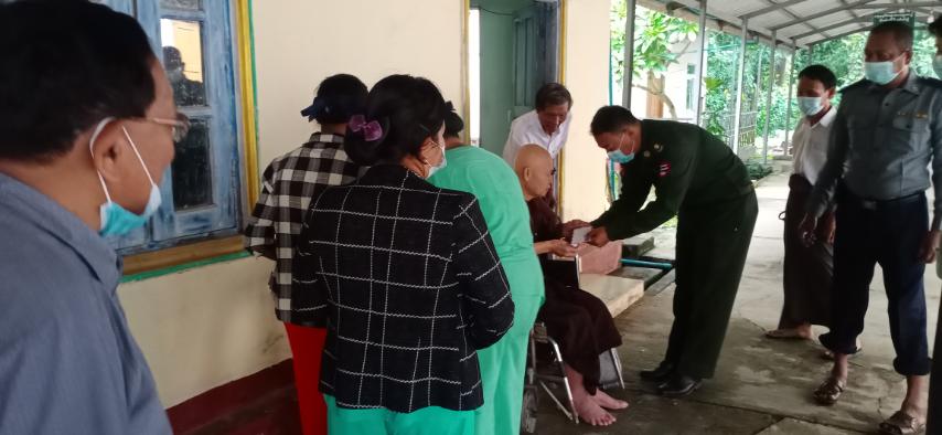 အိမ်မဲမြို့နယ် ရွှေအိမ်ရတနာဘိုးဘွားရိပ်သာတွင် မြို့နယ်စီမံအုပ်ချုပ
