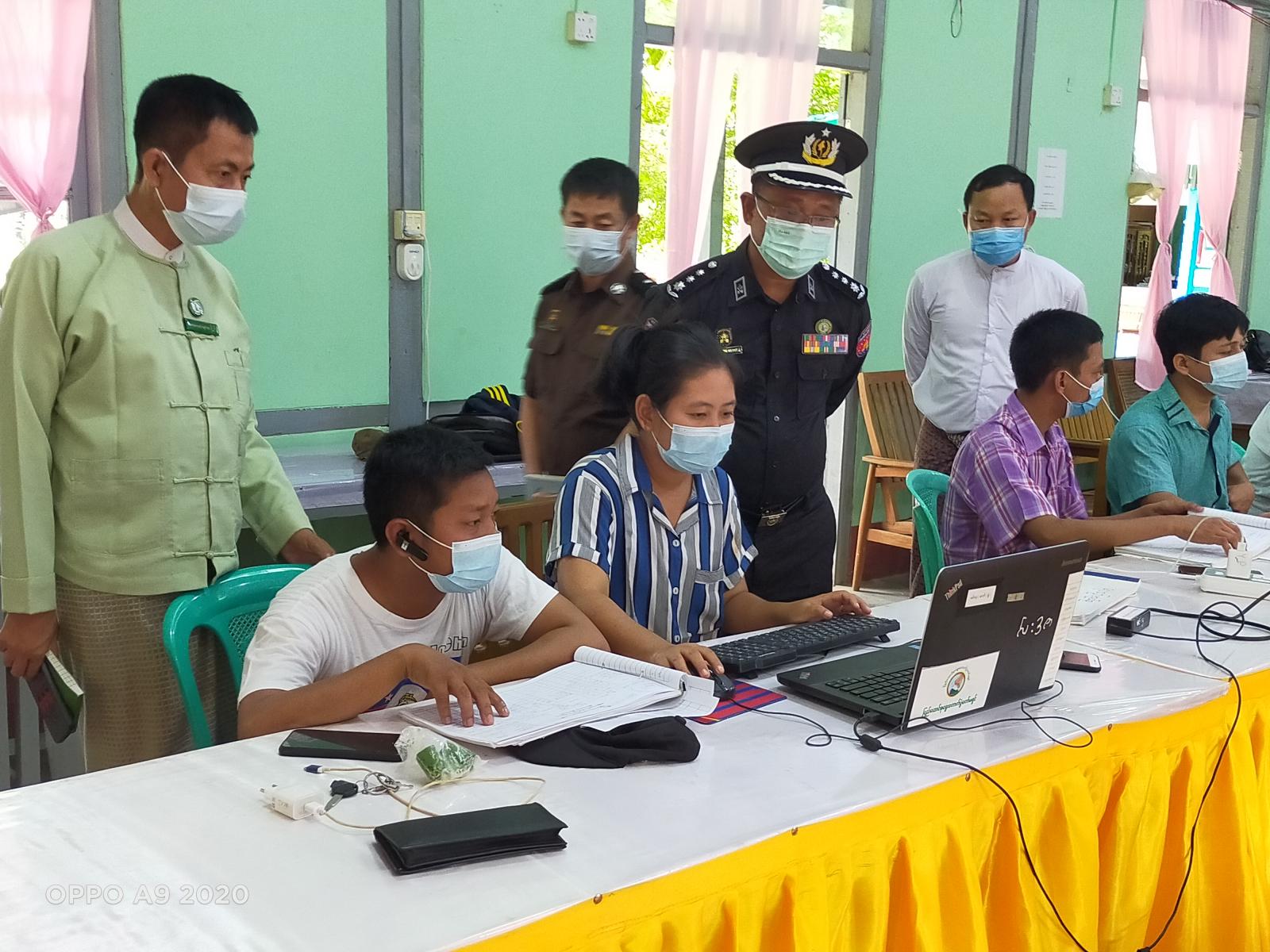 မကွေးတိုင်းဒေသကြီးအစိုးရအဖွဲ့ဝင်၊ လူမှုရေးရာဝန်ကြီးဦးစိုးပိုင်မြင့် မင