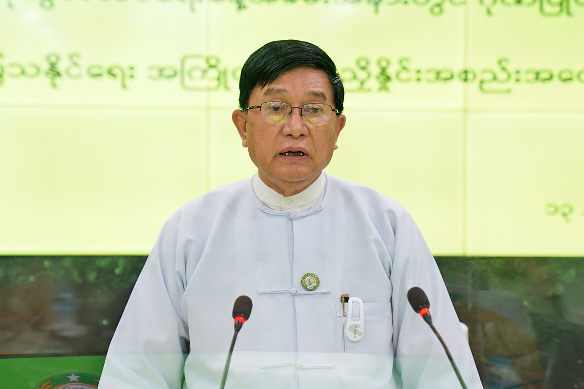 မကွေးတိုင်းဒေသကြီးဝန်ကြီးချုပ် ဦးတင့်လွင် ၇၅ နှစ်မြောက် စိန်ရတုလွတ်လပ