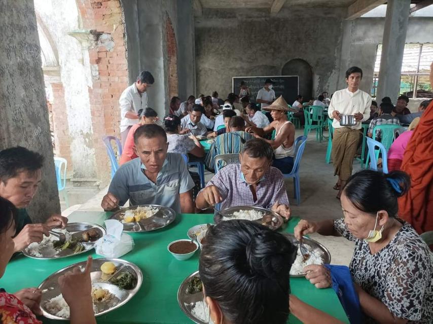 ဝါးခယ်မမြို့နယ် “အာရောဂျတံခွန်” မျက်စိဆေးခန်းတွင် စတုတ္ထမြောက်နေ့